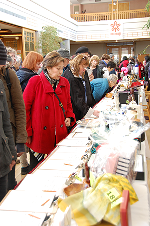 Momiji Community Bazaar - Momiji Health Care Society